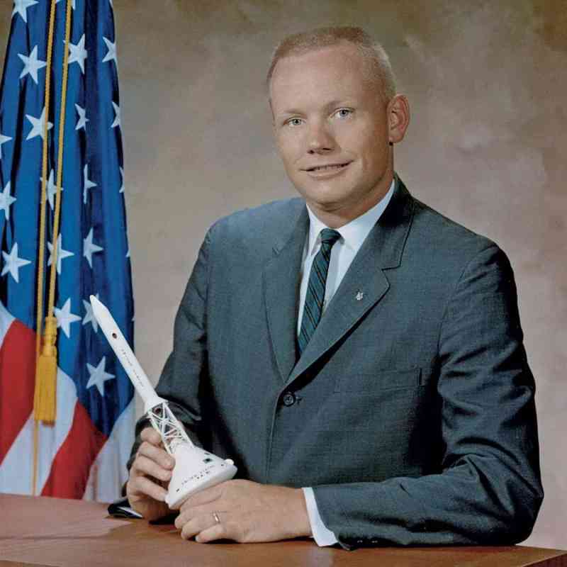 Neil Armstrong: il primo uomo - Mysteria